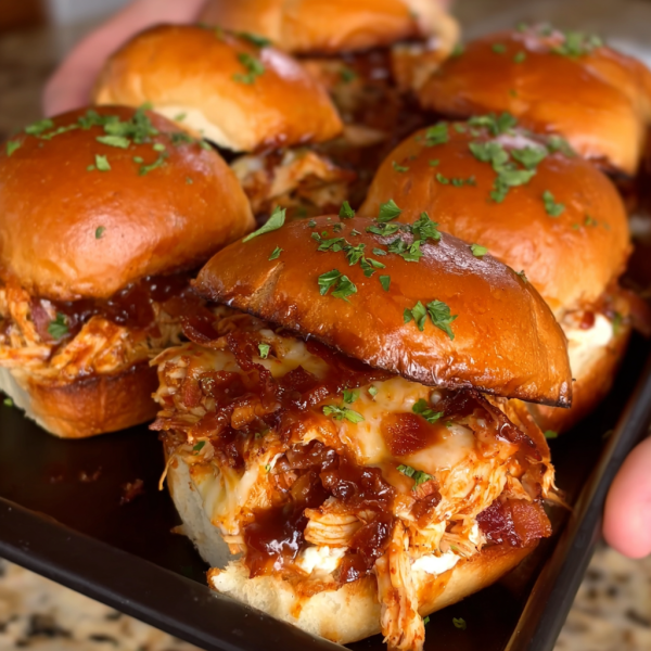 BBQ Chicken & Bacon Baked Sliders – Cheesy, Smoky & Crowd-Pleasing ...